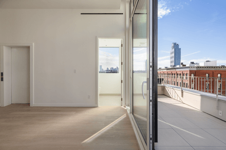 78 Meserole Ave - StudiosC